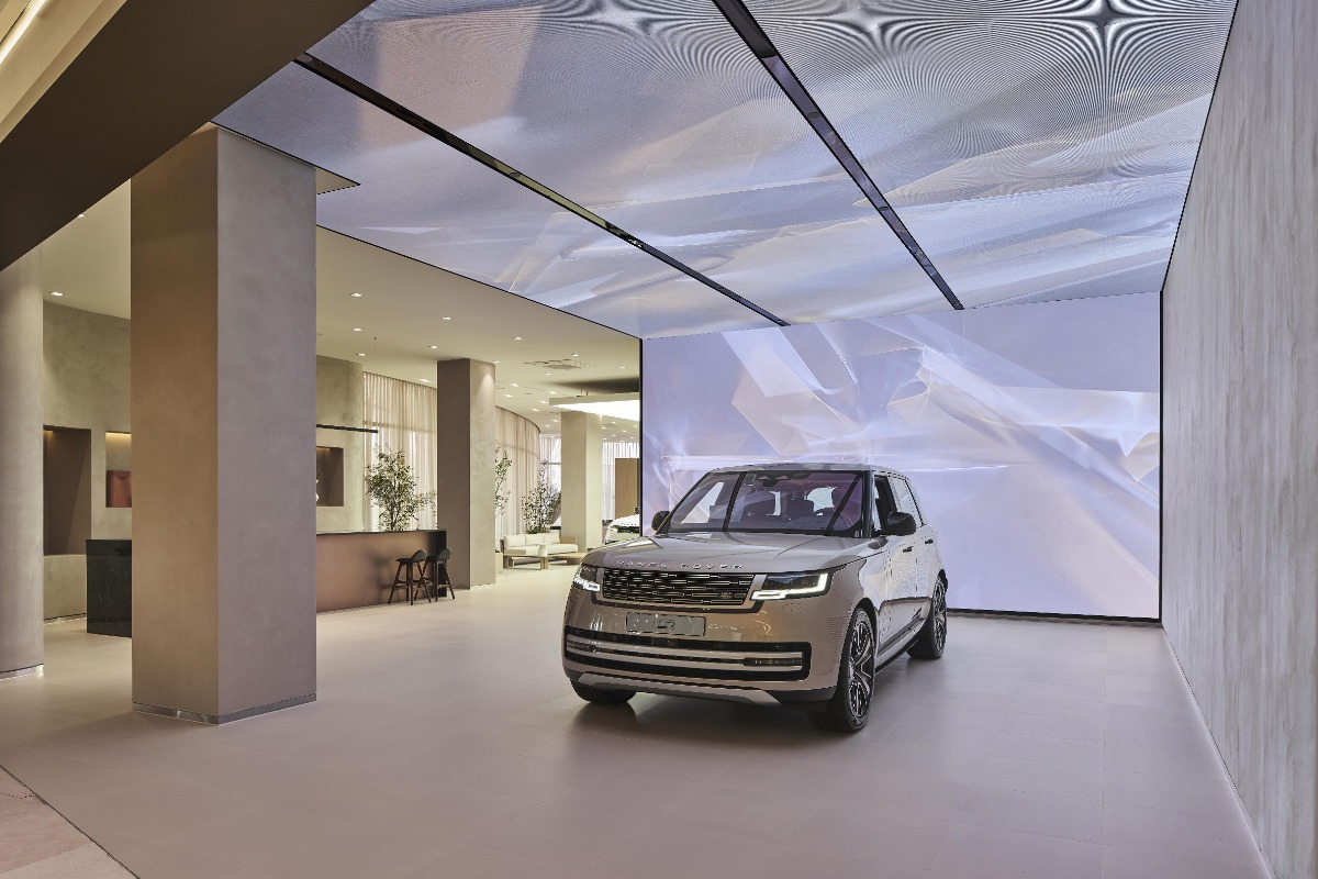 “KOREAN-STYLE” modern luxury of the Korean-first Range Rover Boutique